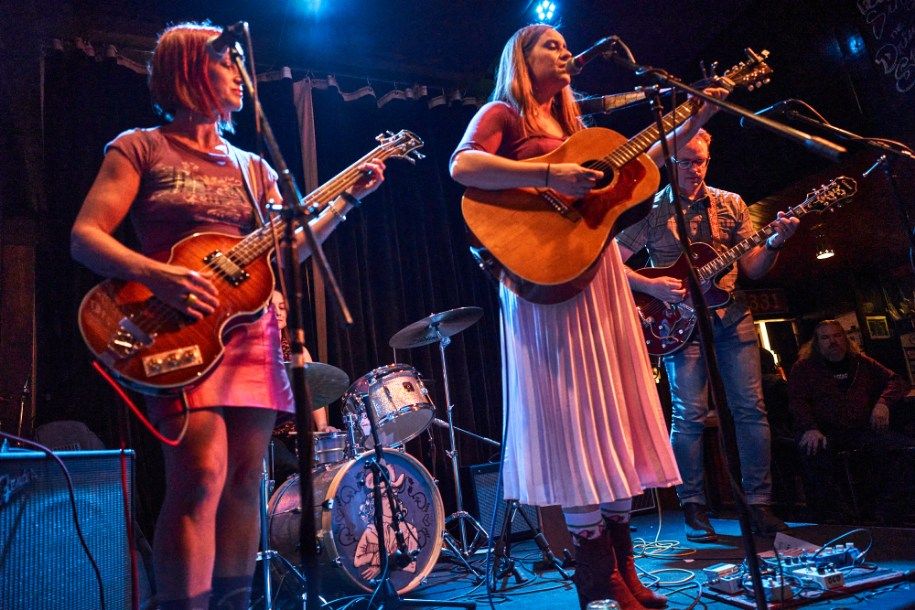 Lydia Liza | Bethany Larson | Cassandra Cole - at the 331 Club, 331 ...