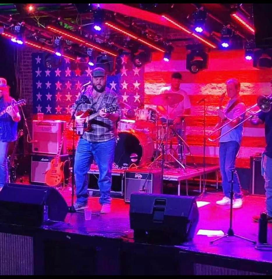 Southern Groove Redemption (Zechariah Lloyd Tillotson), Grill & Grocery ...